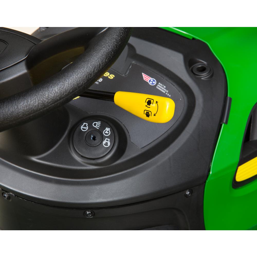 John Deere E100 42 in. 17.5 HP Gas Automatic Lawn Tractor | blunards ...